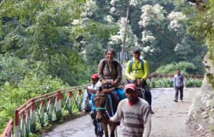 Gaurikund to Kedarnath Distance: Trekking Route 16 Kms